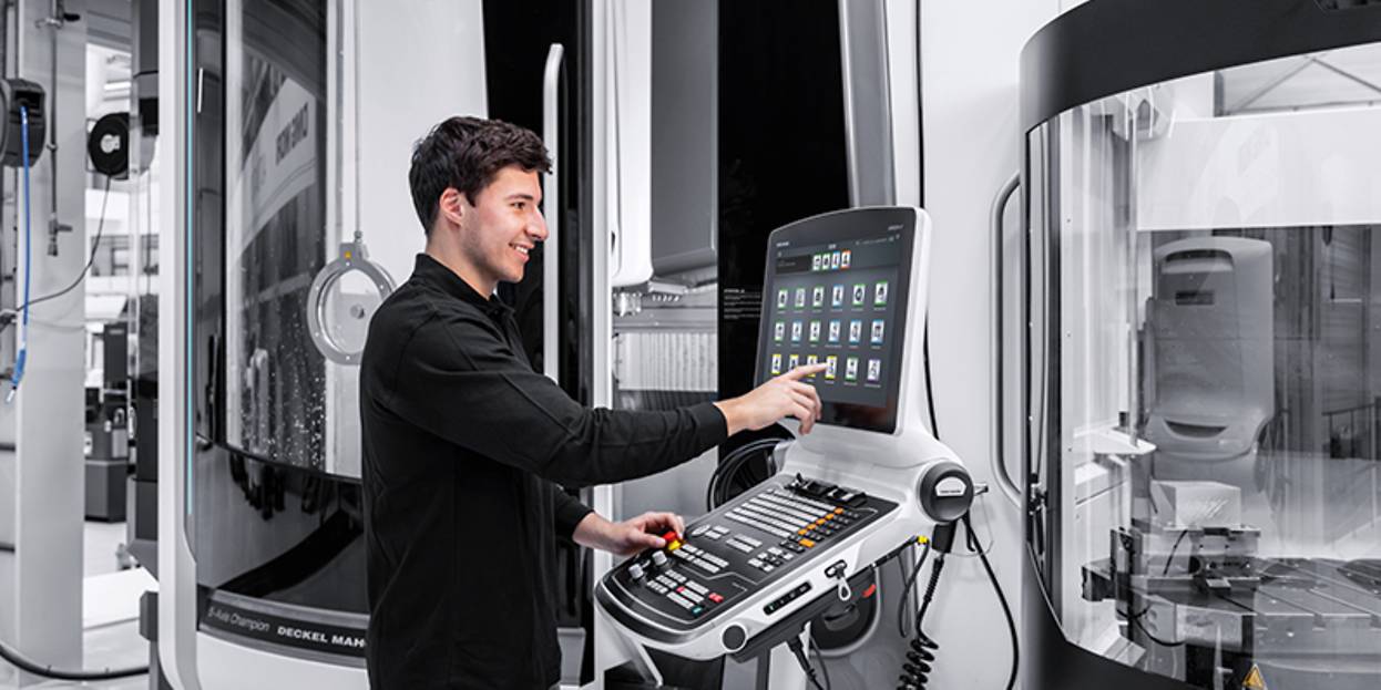 DMG MORI AKTIENGESELLSCHAFT - DYNAMIC . EXCELLENCE